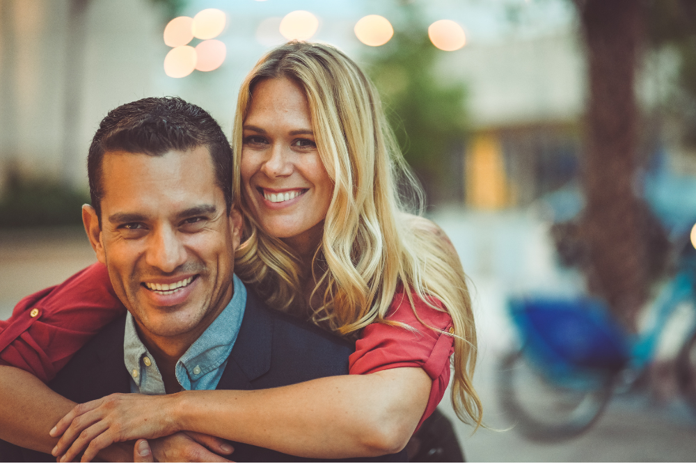 11 Tips for dating when you're over 40 - Dating Compare GuideDating ...